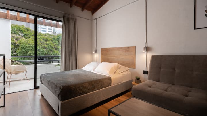 Stylish Loft - Provenza Street Balcony - Medellín