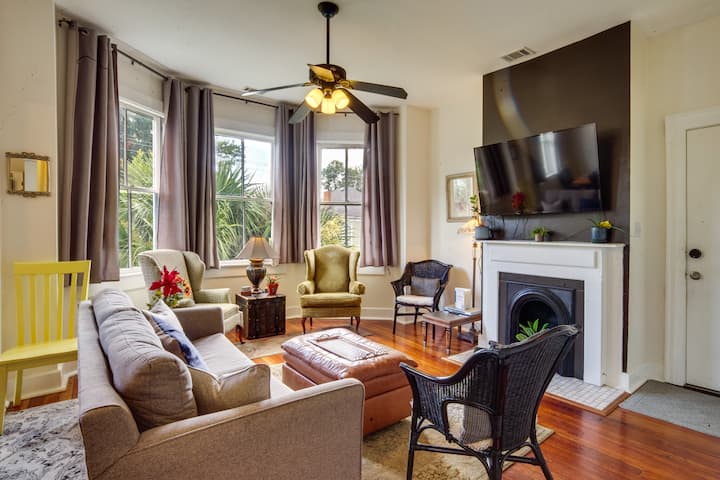 1 Mi To Scad! Historic Savannah Haven W/ Patio - Savannah, GA