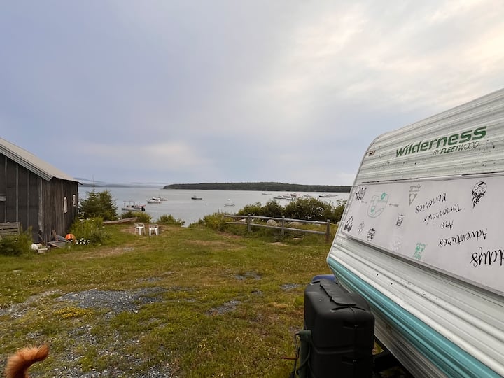 Oceanside Camper On The Site Of A Historic Cannery - Parc national d'Acadia, ME