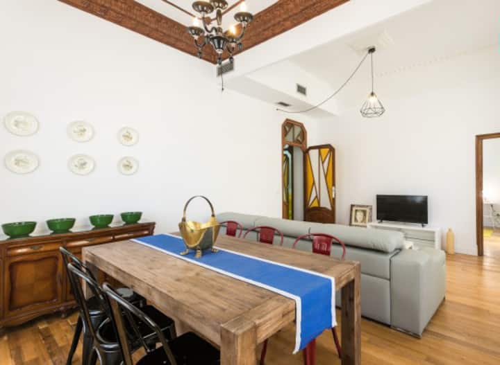 Stately Apt | Bullring 3 Min | 7 Pax | Smart Tv - Bétera