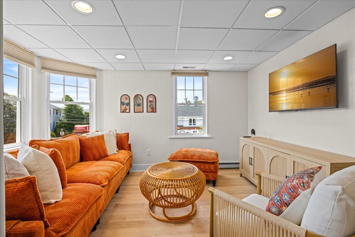 Bright Coastal Getaway | Heart Of Ocean City - Ocean City, NJ