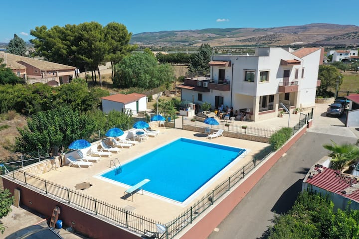 Casa Con Piscina Vicino Aeroporto Di Comiso - Sicily