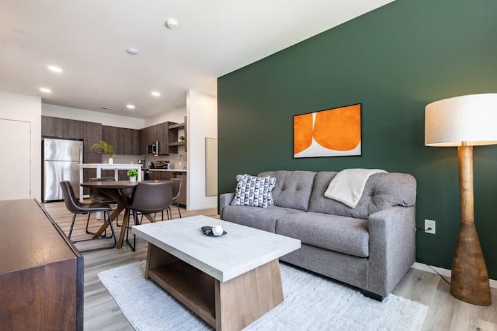 Landing | Amazing 2bd In Steelpointe Harbor - Stratford, CT
