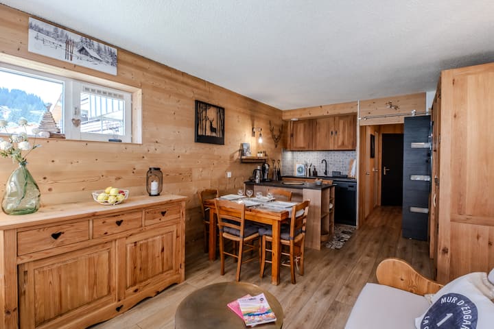 Slow Chalet Ski Soleil Appart Sur Les Pistes - Manigod