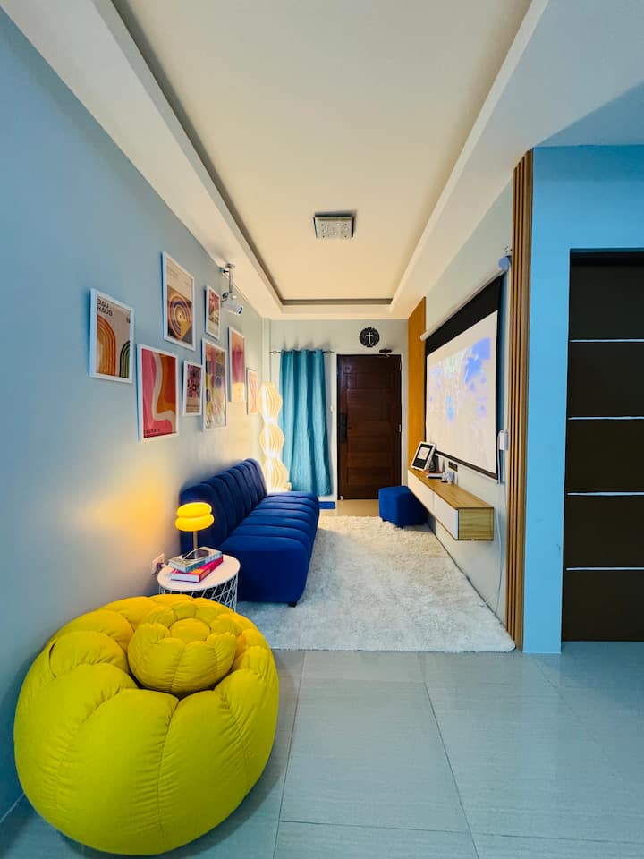 Trendy & Scenic 3rd Floor 2br Retreat W Netflix - Cavite City