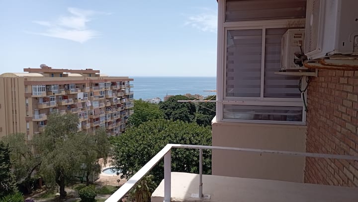 Coqueto Estudio Con Piscina Y Vistas Al Mar - Benalmádena