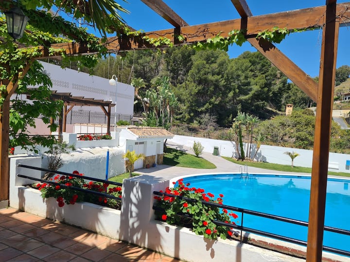 El Tesorillo Tropicalhouse. Junto Playa Y Piscina - Almuñécar
