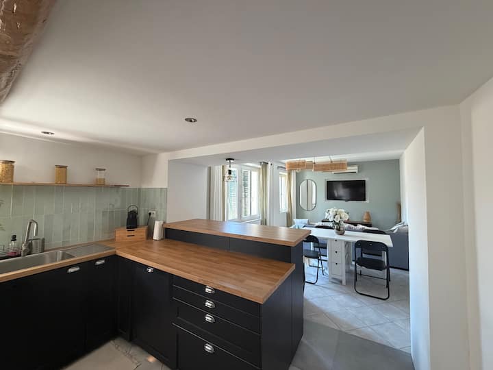 Appartement Lumineux Au Cœur De Pélissanne - Pélissanne