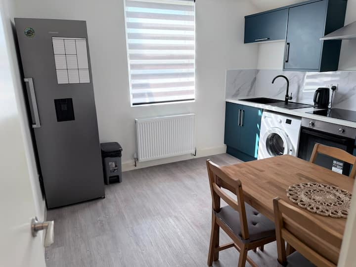 Great Corporate/families 3 Bedroom Newly Renovated - Watford