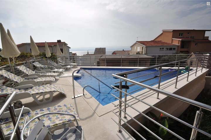Spacious Apt W Pool And Sea View 2 Min To Beach - Dugi Rat