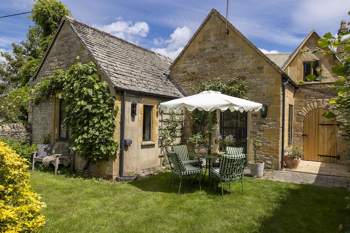 Laureldene Lodge - Wonderful Dog Friendly Cottage - Chipping Norton