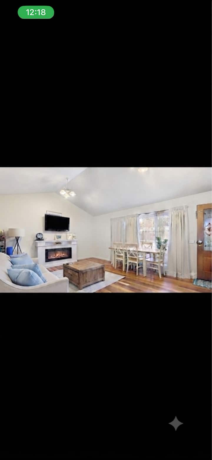 Cottage By The Bay - Shire of Mornington Peninsula