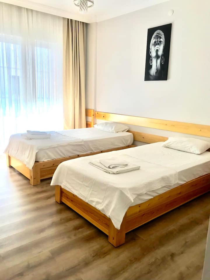 Three Separate Single Beds Room - Kaş