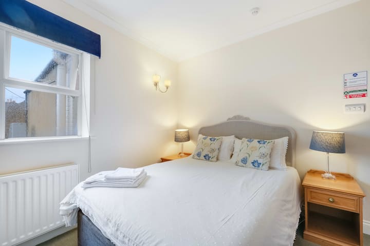 William - Charles House Guesthouse - First Floor - Windsor