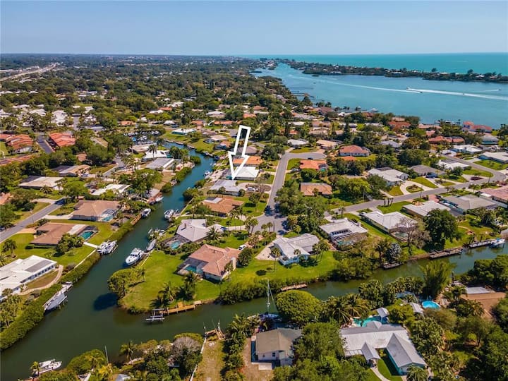 Nokomis Beach Close By - Venice, FL