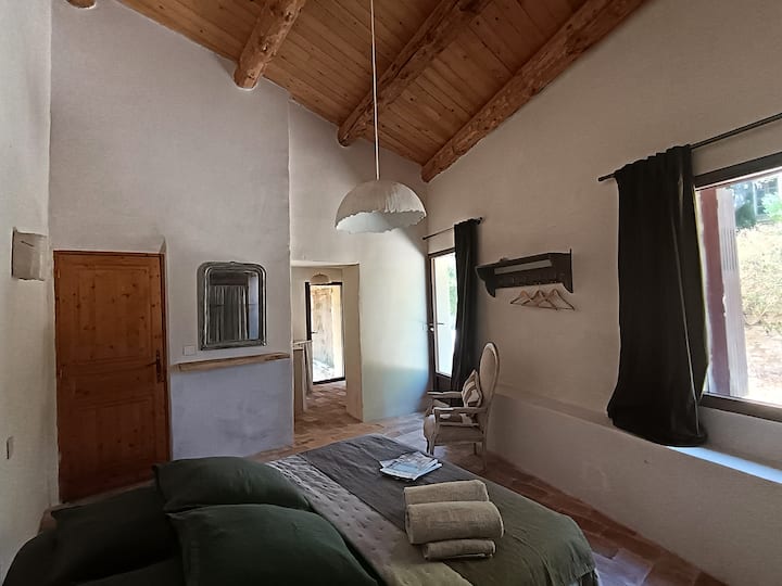 Bëj-gànnaar - Studio Climatisé Avec Cour - Luberon - Apt