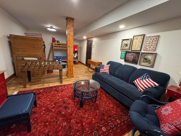 Fetching Fox + Bunkroom - Boone, NC