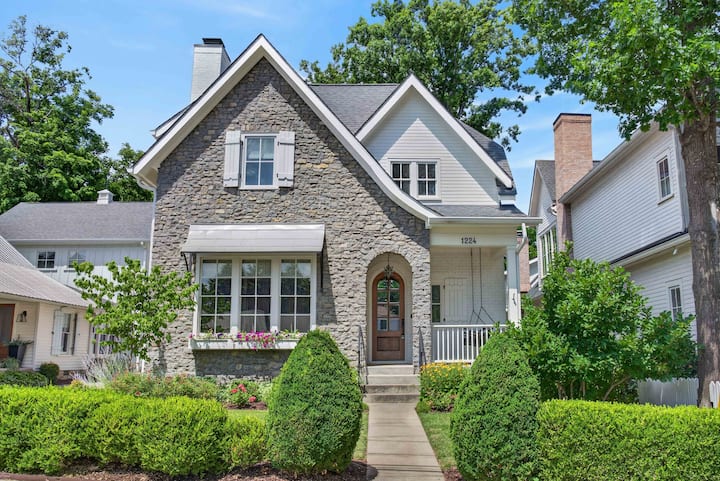 Luxury 4,000 Sq Ft Home | Walk To Dt Franklin - Franklin, TN