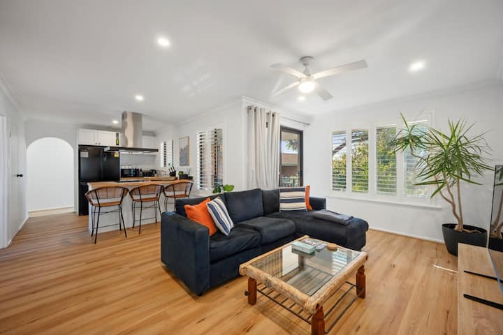 Chic & Bright 3br Retreat - Western Australia