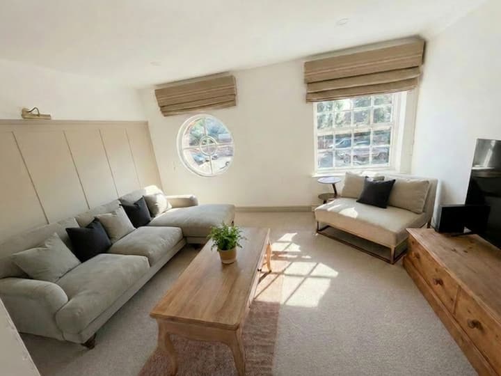 Cosy & Spacious 3br By Warwick Castle - 皇家利明頓溫泉