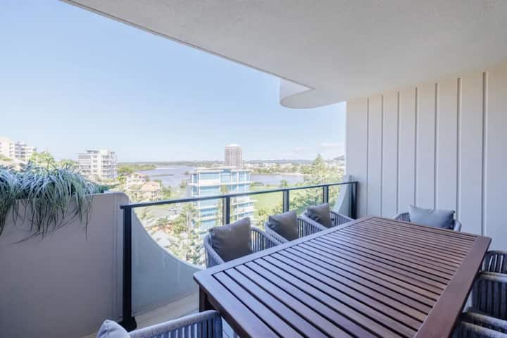 Three Bedroom Apartment - 1002 - Coolangatta