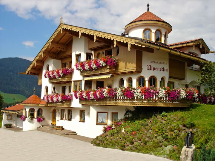 Gratlspitz By Interhome - Wildschönau