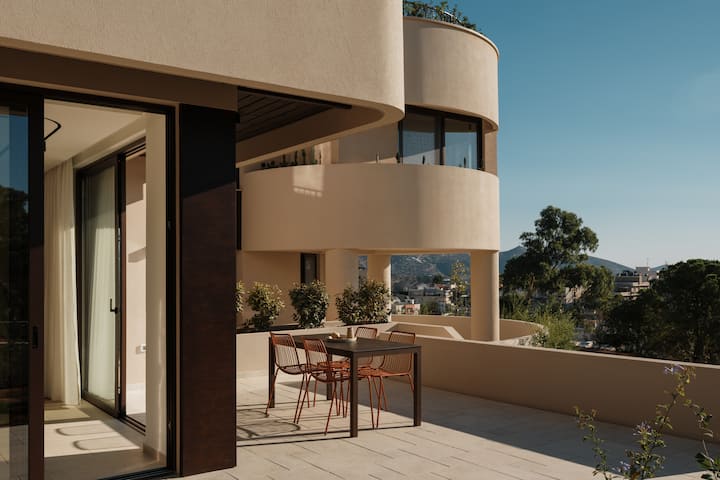 Linum Hill Luxury 2br Apt Ensuite Baths & Pool - Agios Nikolaos
