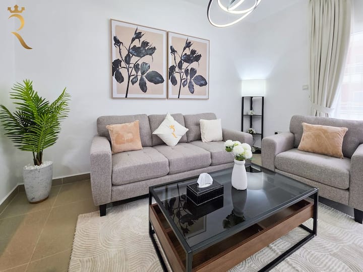 Al Reef 1br | Luxe Urban Haven - Abou Dabi
