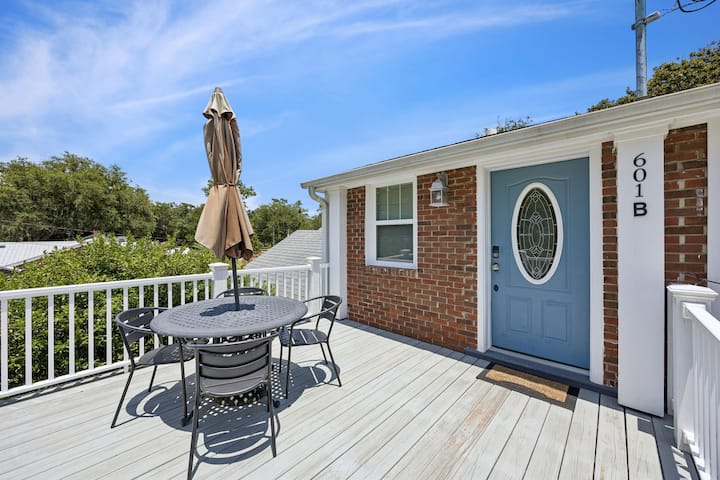 Downtown St. Marys Retreat | Sleeps 2 - Amelia Island, FL