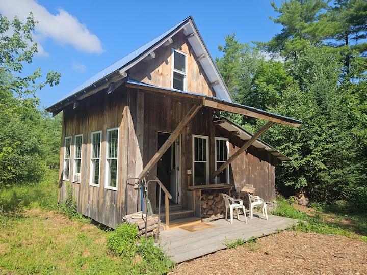 The Bobolink Cabin On Stonecipher Farm - Bath, ME