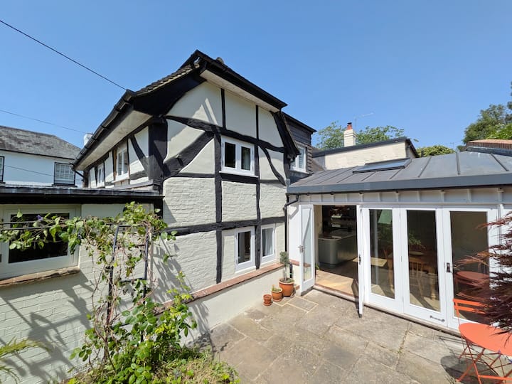Garth Cottage - Petersfield - Petersfield