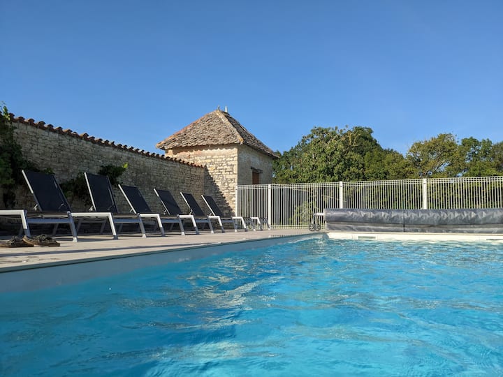 Le Fournil, Magnifique Gîte 4 éToiles Avec Piscine - Charente-Maritime
