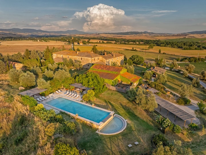 Le Sorbelle | Private Tuscan Estate With Pool - Toscana