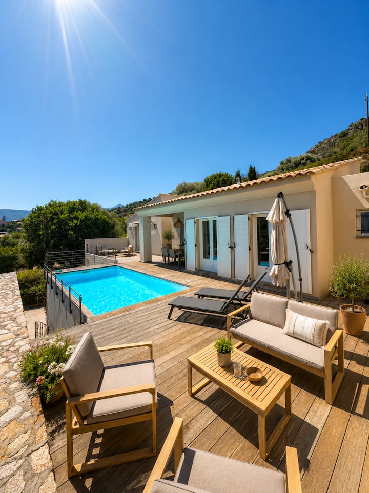 Villa Vue Mer Avec Piscine Privée - L'Île-Rousse