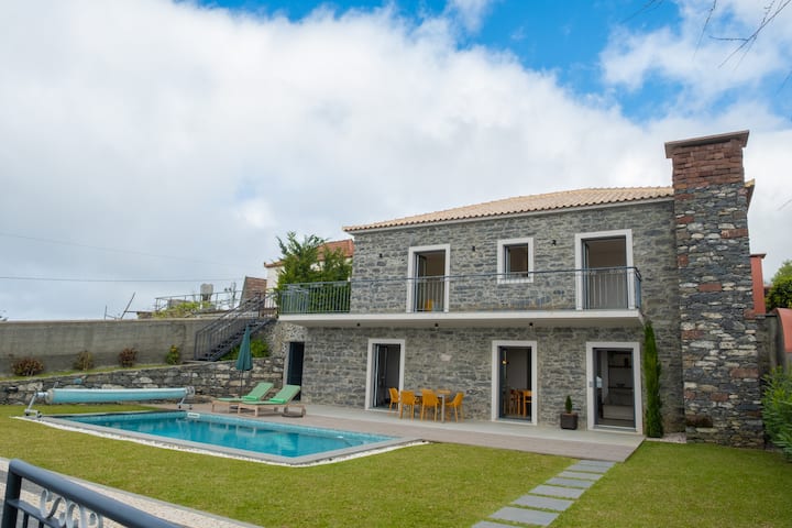 Ponta Do Pargo Village - By Wehostmadeira - Porto Moniz