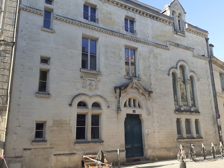 La Maison Du Pérot 7 Chambres, 7 Salles D'eau - La Rochelle