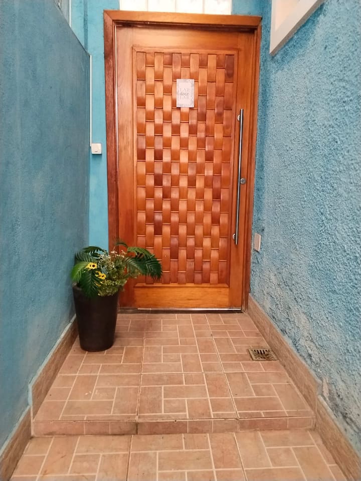 Apartamento 1 Quarto Com Ar Condicionado - Duque de Caxias