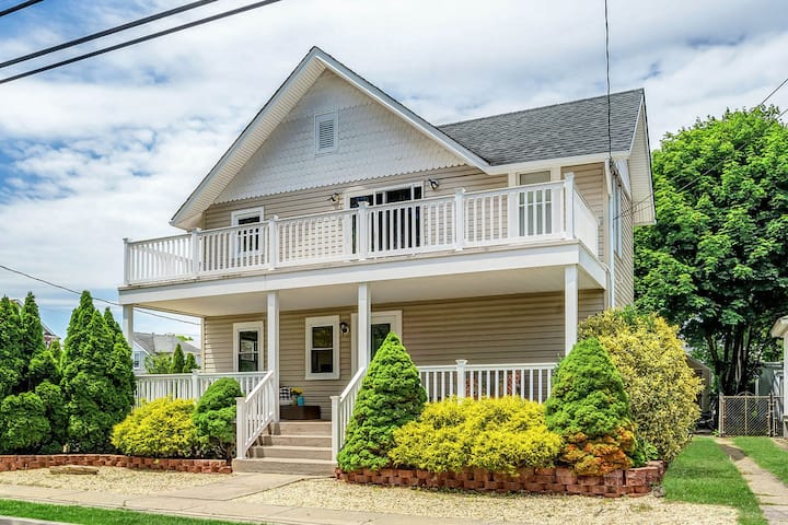 Bradly Beach Home 3 Blocks From The Beach - Bradley Beach, NJ