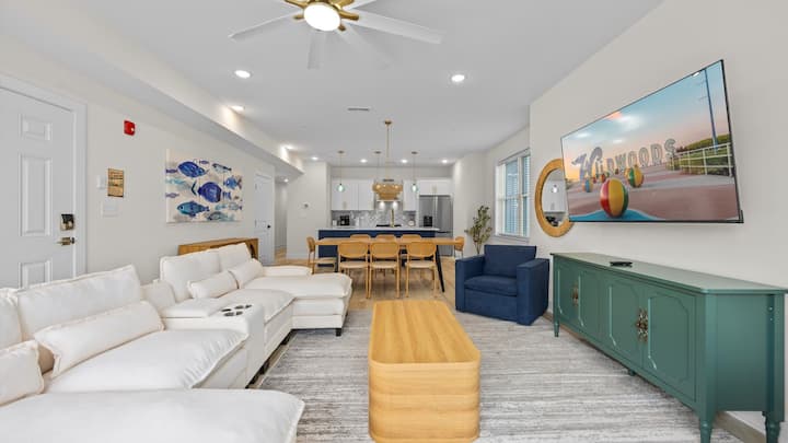 New Heart Of Wildwood 3 Bed/2ba W Rooftop Deck - Wildwood, NJ