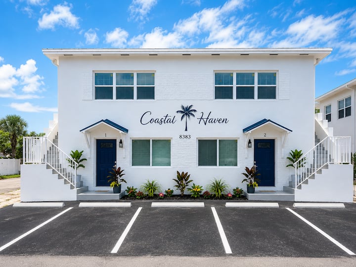 Coastal Haven Waterfront Oasis #2 - Treasure Island, FL