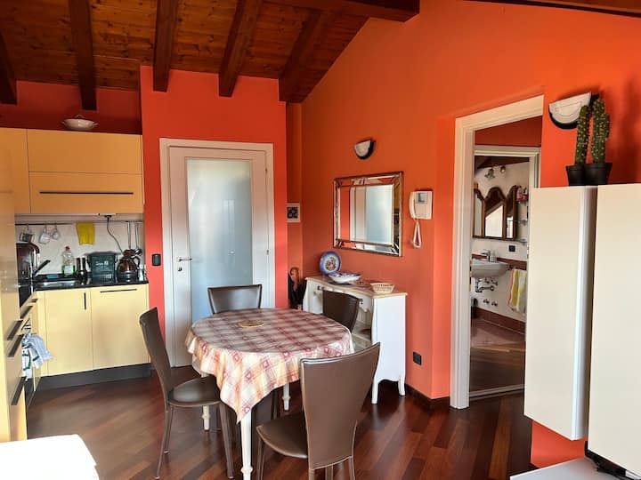 Loft/apt.centro 200m.parking E Stazione X Milano. - Monza