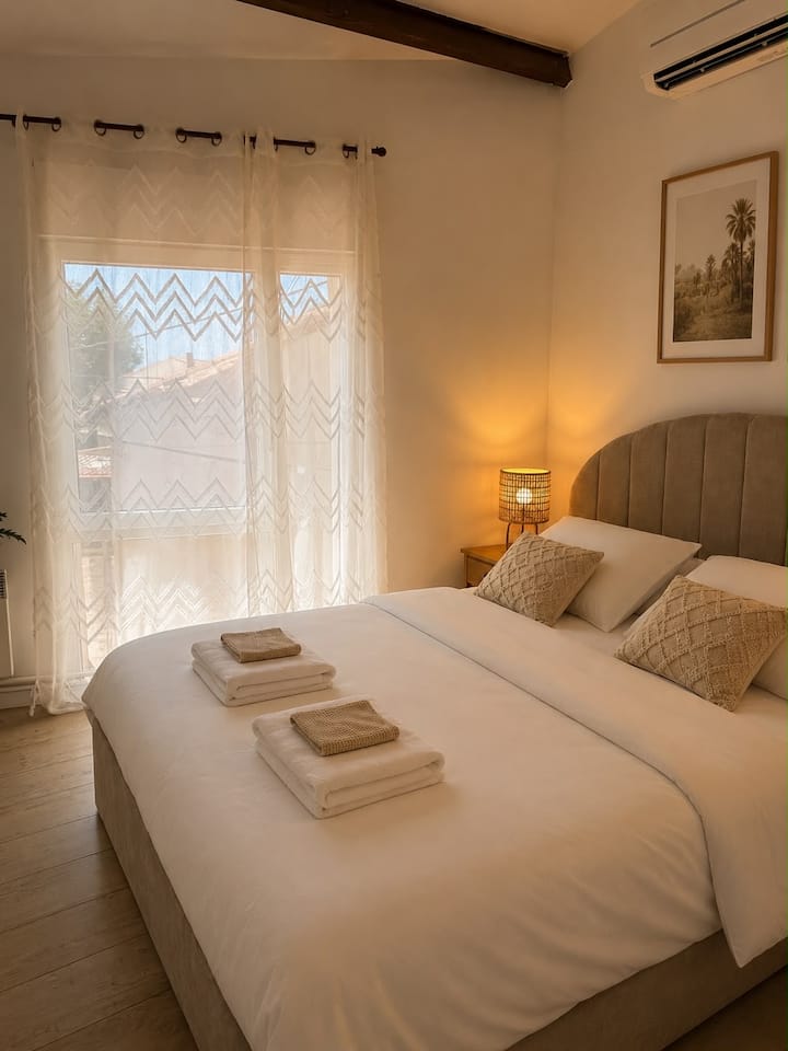 Maison Contemporaine Au Cœur Dun Village - Marseille