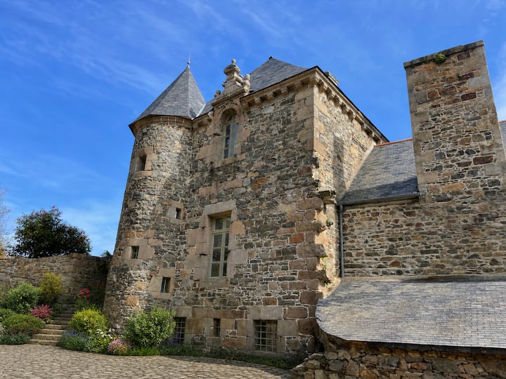 Manoir De Pont-couënnec, Studio Mansardé 2/4 Pers - Trélévern
