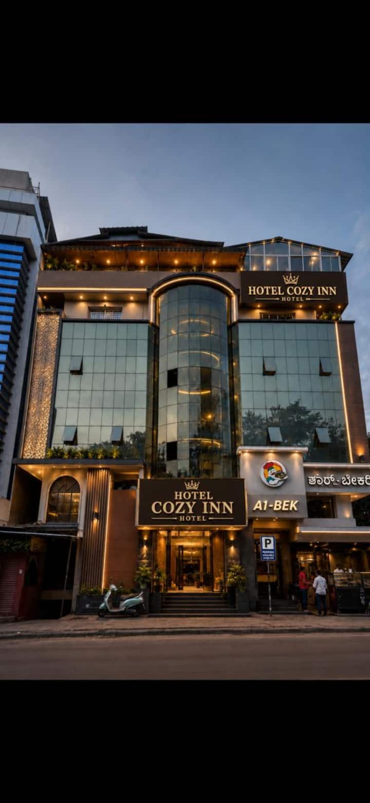 Hotel Cozy Inn - 