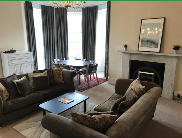 Big Flat In The Heart Of Marchmont. - Edinburgh