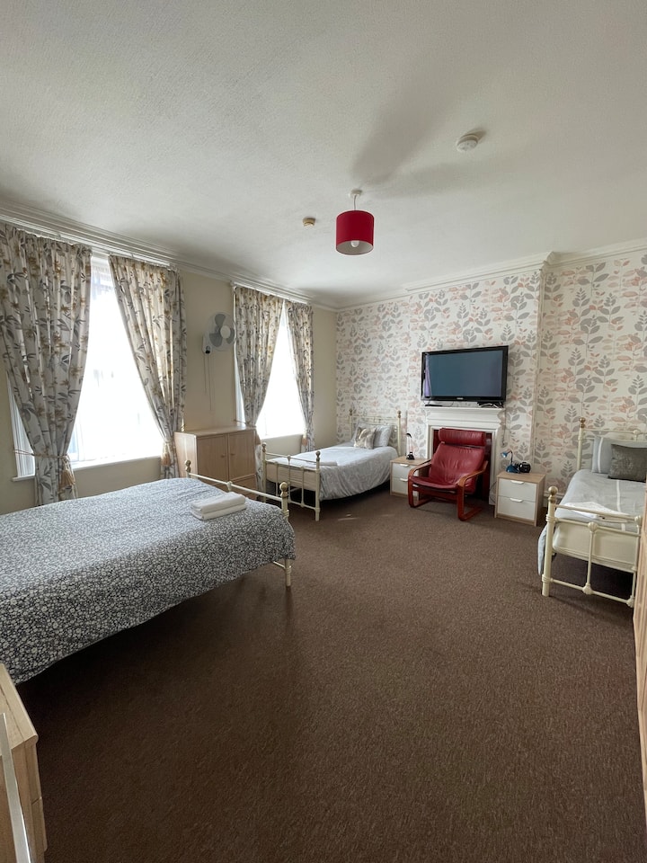 Poet Corner Guest House. Rm 3 - 풀럼