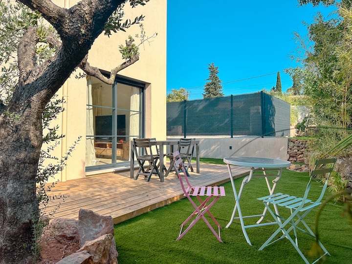 Villa Neuve Cosy, 2 Suites & Jardin Arboré - Var - Cuers