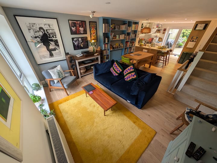 Stroud Townhouse On The Canal! - Stroud