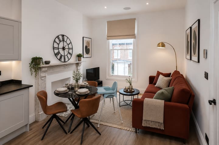 East Mount Block | Large Team | Group Bookings - York
