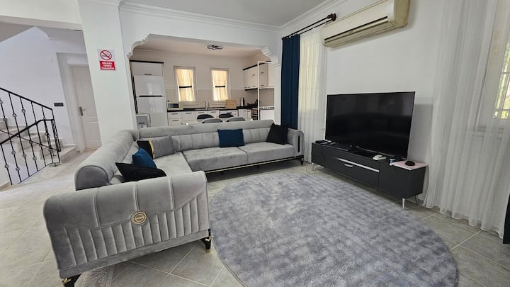 Ultra Lüx Merkezi Konum 10 Kişiliķ Villa - Ovacık